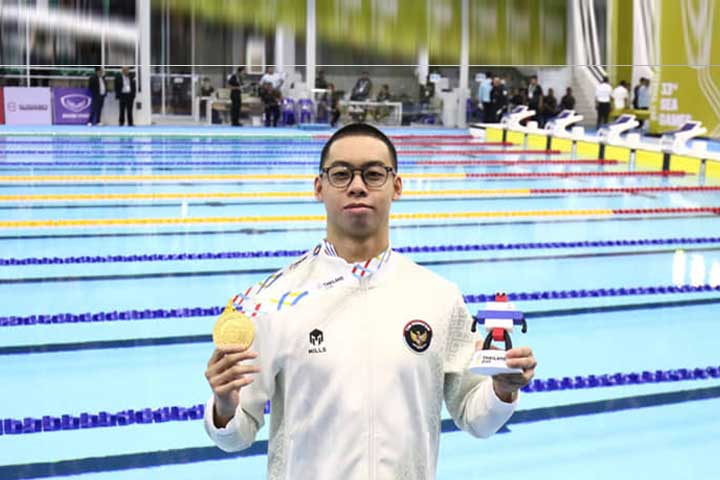 Jason Donovan, Jagoan Baru Gaya Punggung Indonesia